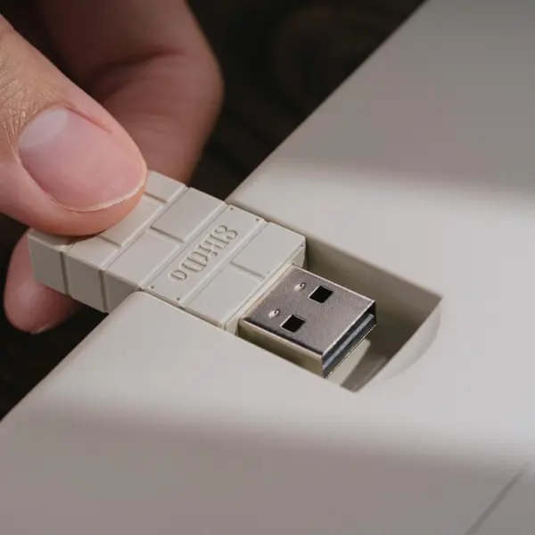 8BitDo Retro Mechanical Keyboard, M Edition - Vibe Gaming